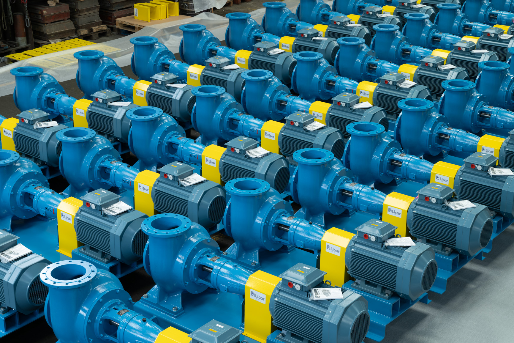 Contacta con Nosotros • Licar